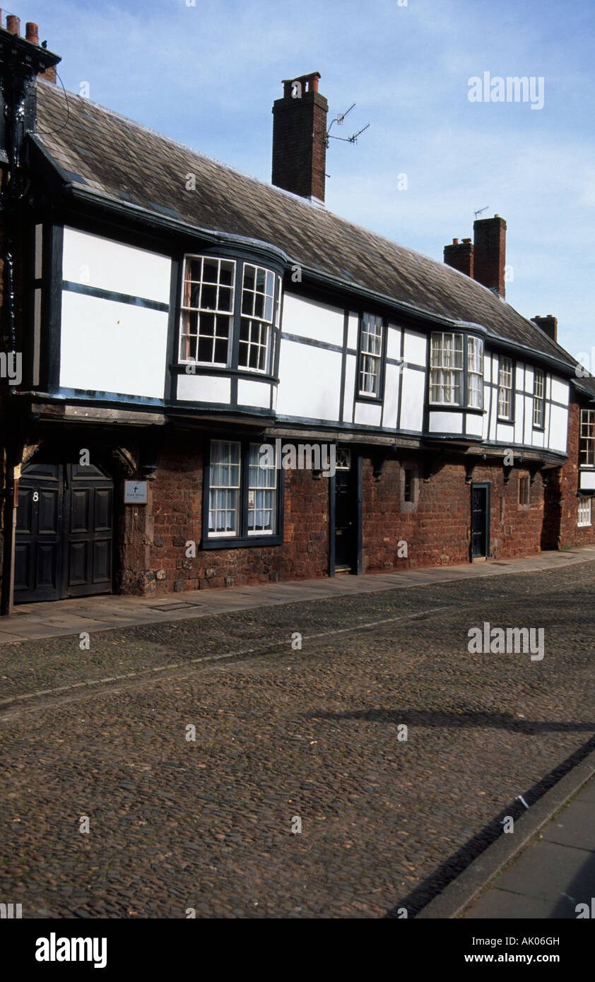 Historic house on Exeter Cathedral Yard, Exeter, UK Stock Photo - Alamy