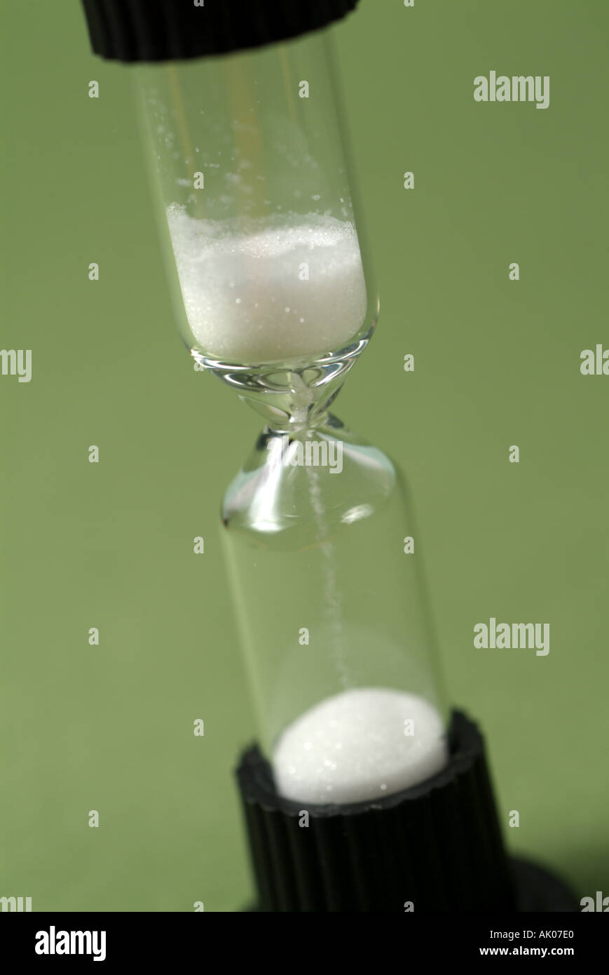 Sandglasses hi-res stock photography and images - Alamy