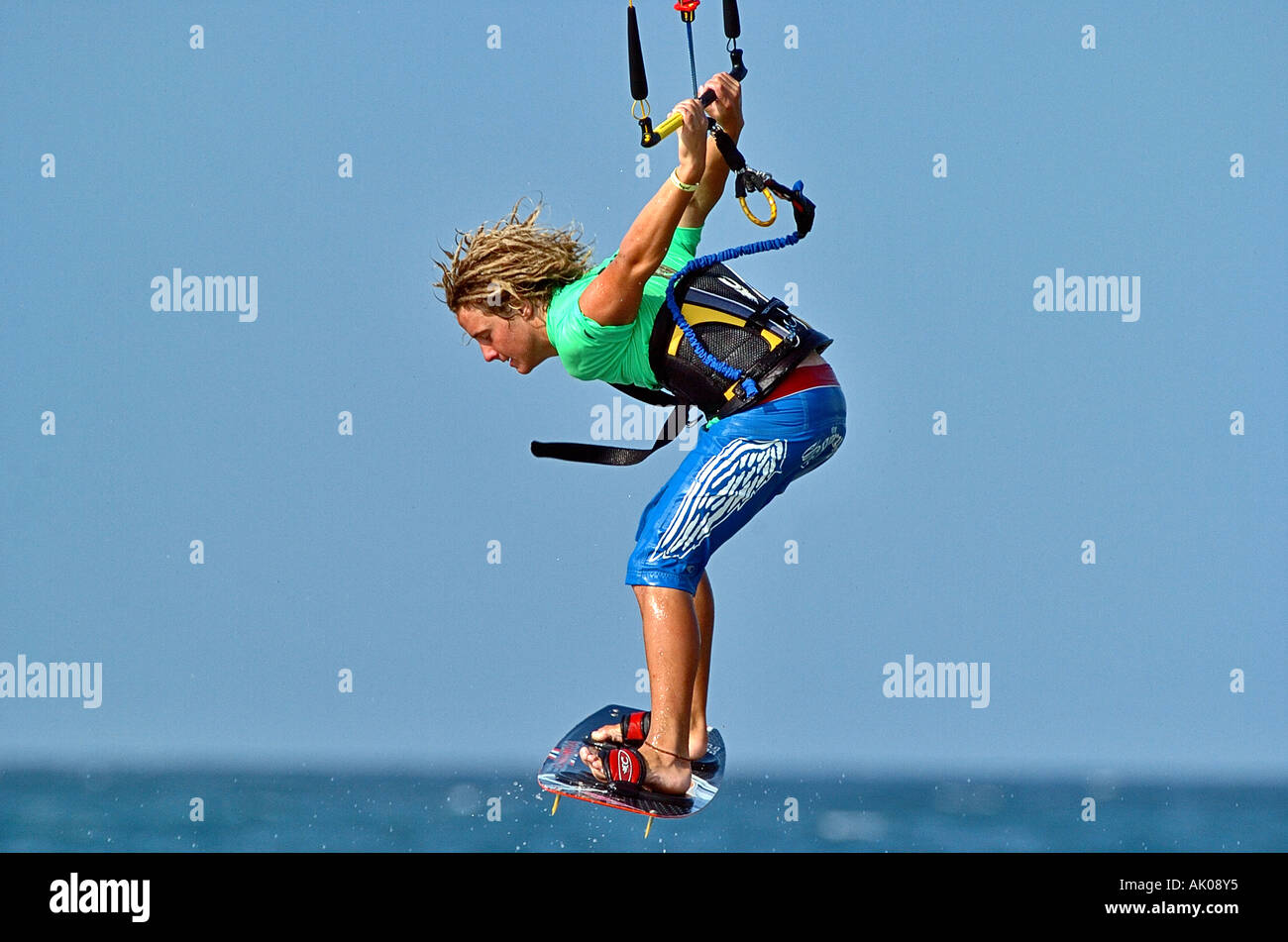 Kiteboard handle hi-res stock photography and images - Alamy