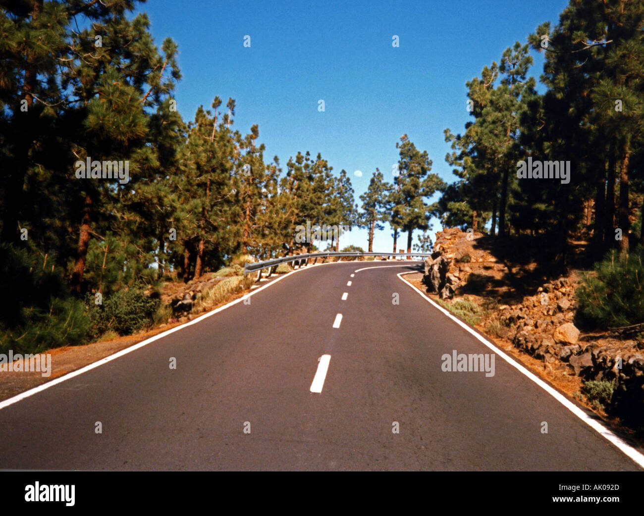 Shape suggestive hi-res stock photography and images - Alamy