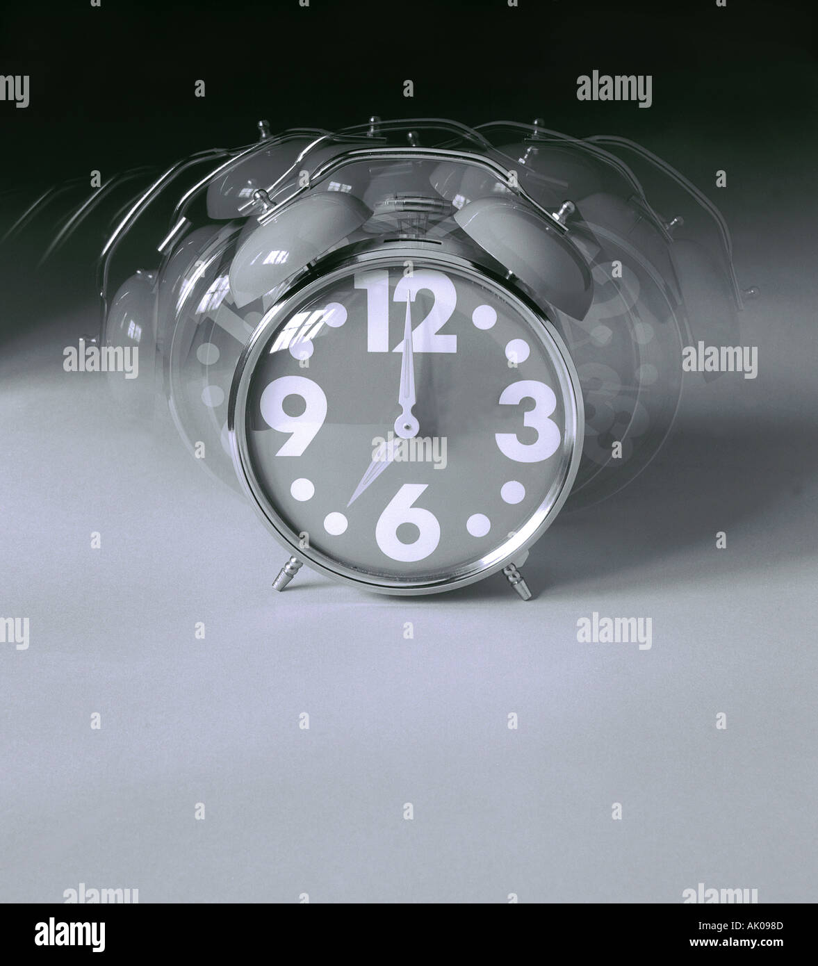 Alarm clock showing 7 o clock Stock Photo - Alamy