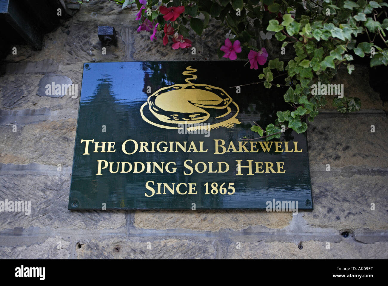Bakewell pudding shop sign hi-res stock photography and images - Alamy