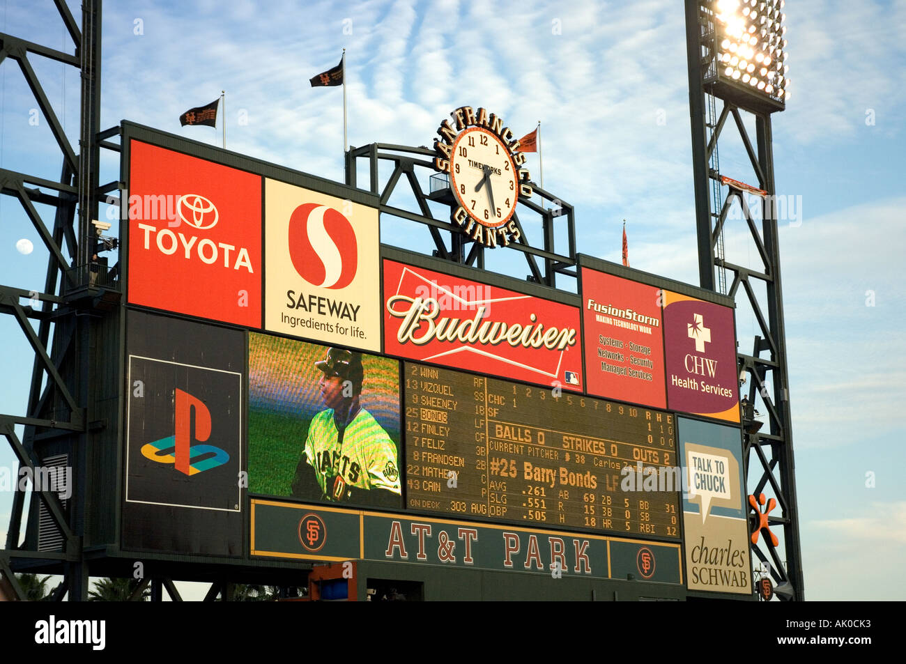 Jumbotron baseball hi-res stock photography and images - Alamy