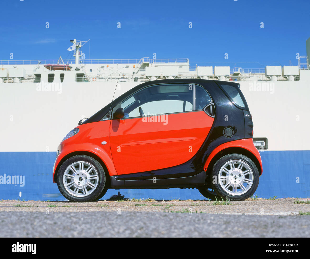 Small compact city car hi-res stock photography and images - Alamy