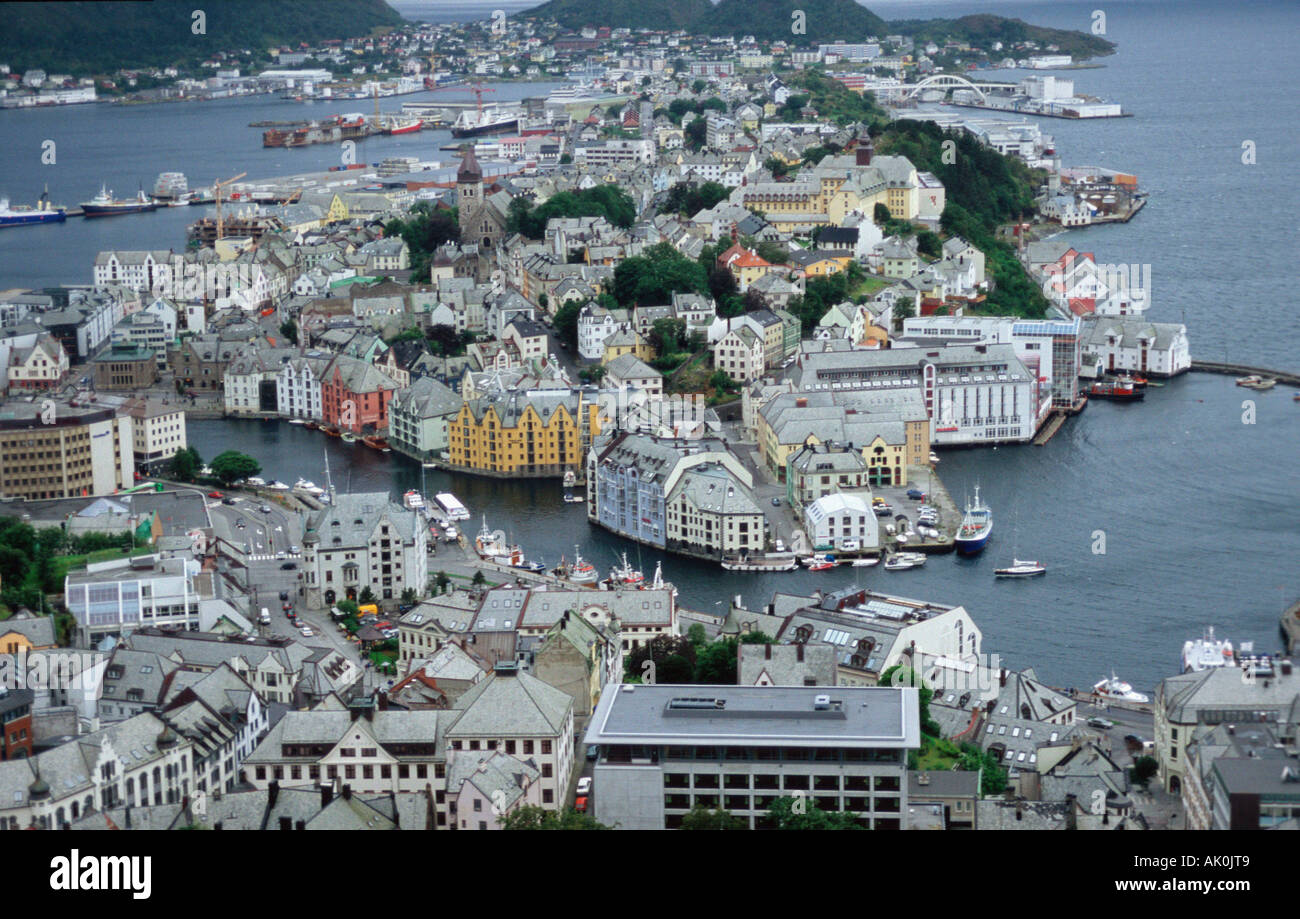 Alesund norwegen hi-res stock photography and images - Alamy