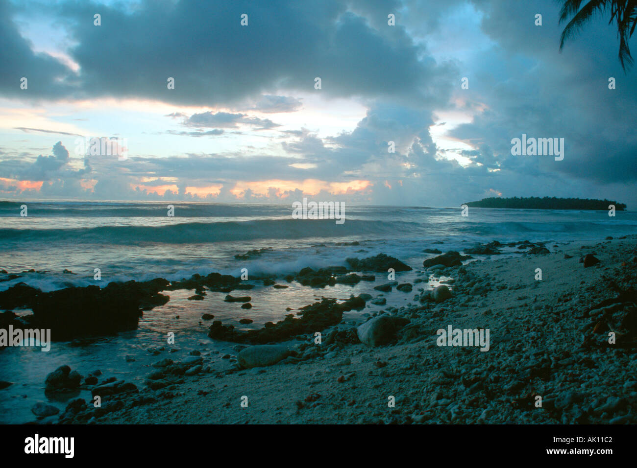 Sunrise Tokewa I Mili Marshall Islands N Pacific Stock Photo - Alamy