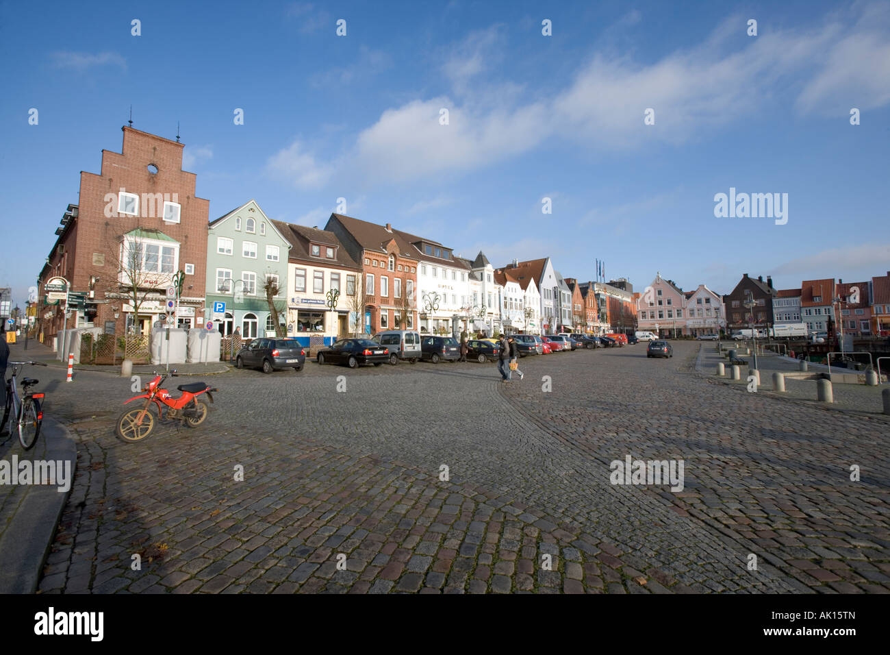 Husum Quay side buildings,shops Stock Photo - Alamy