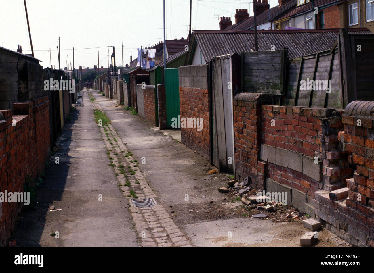 Terraced housing back yards hi-res stock photography and images - Alamy