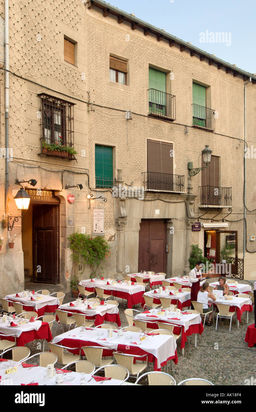 Al fresco restaurant restaurants cafe cafes sidewalk outside outdoors ...