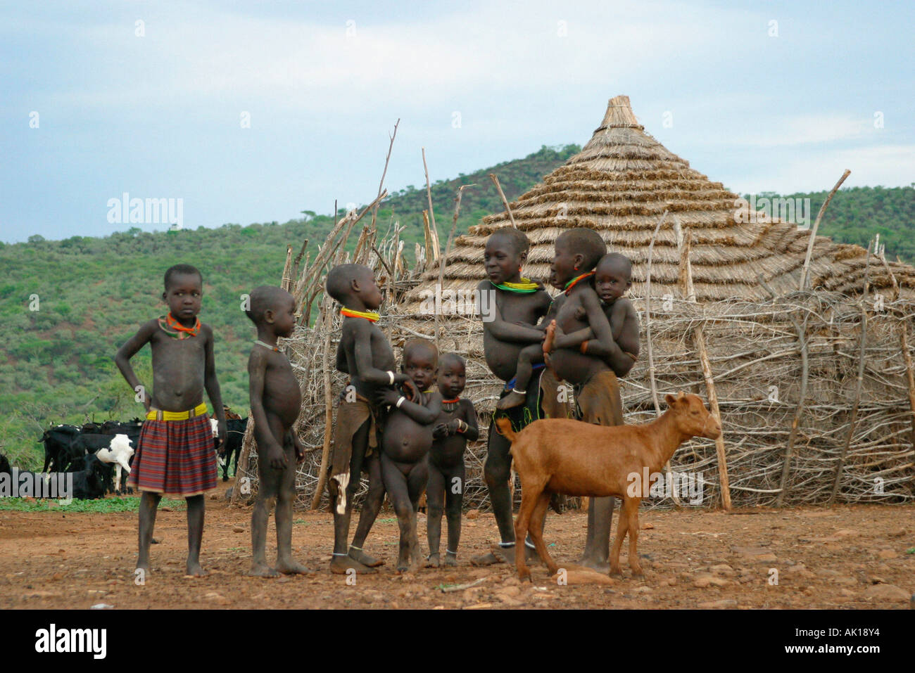 Toposa children hi-res stock photography and images - Alamy