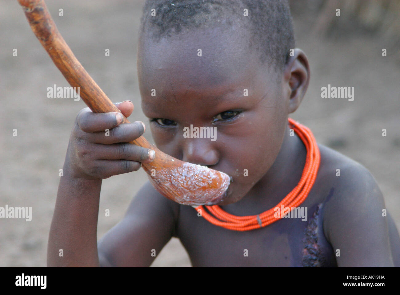Toposa girl hi-res stock photography and images - Alamy