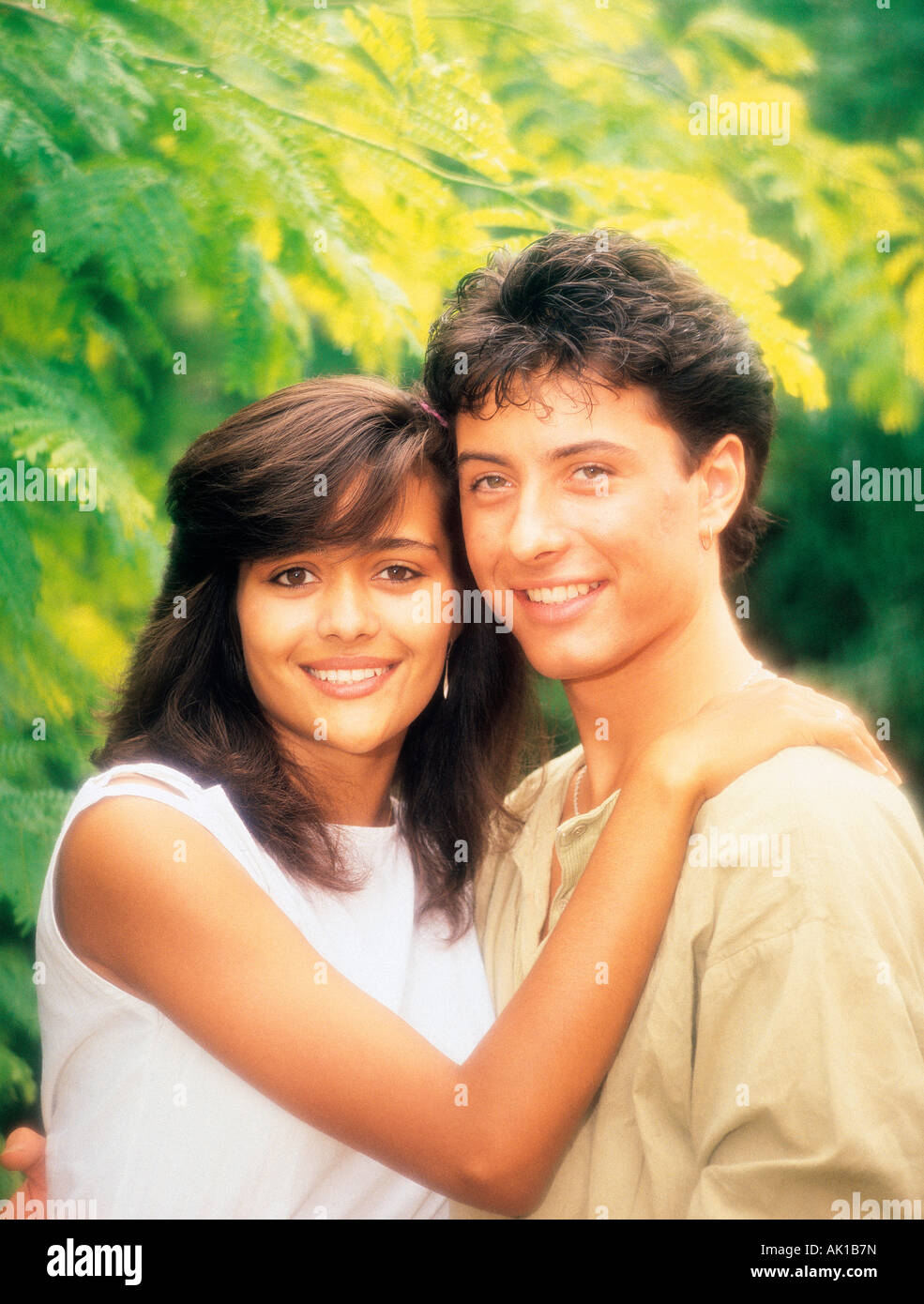 Happy young couple two hi-res stock photography and images - Alamy
