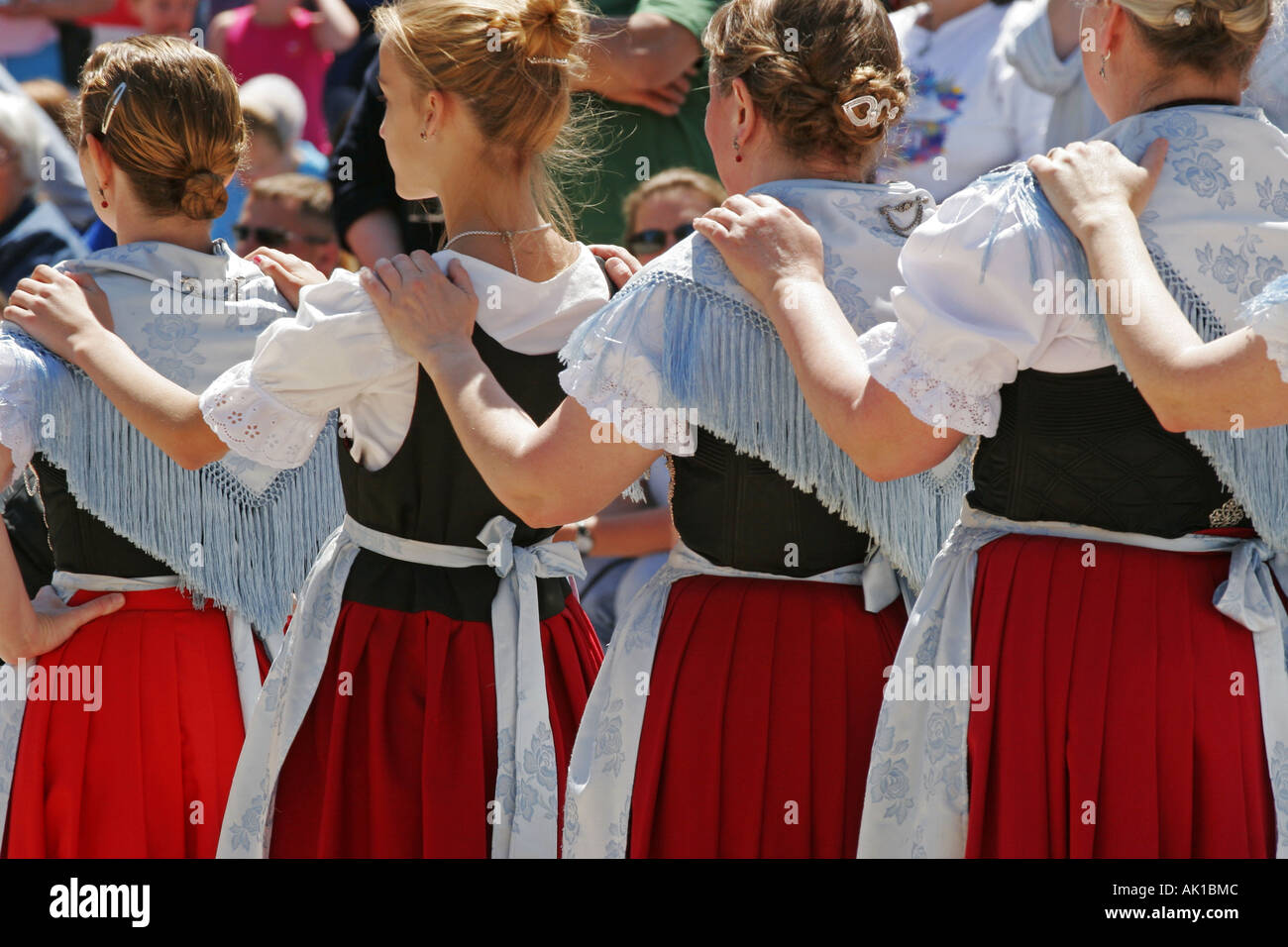 Bavarian folk dance hi-res stock photography and images - Alamy