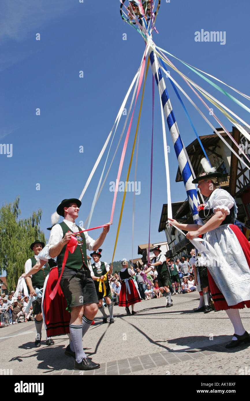 Traditional Maypole Dancing, Leavenworth Washington USA Stock Photo - Alamy