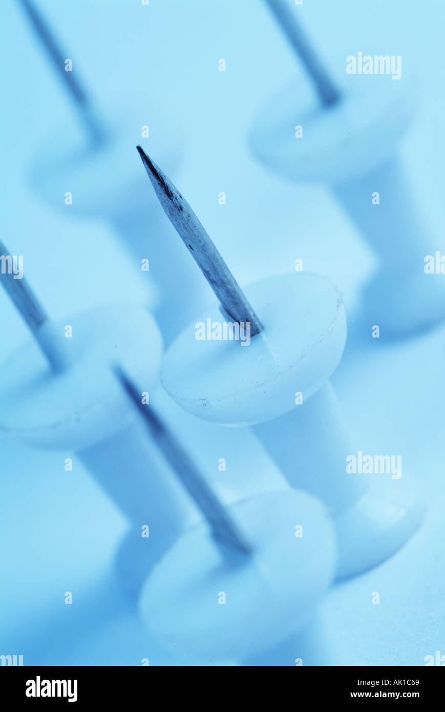 Drawing pin drawings hi-res stock photography and images - Alamy