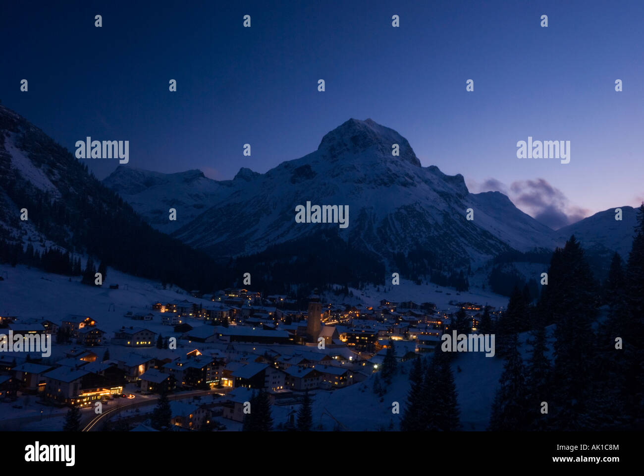 Lech austria ski night hi-res stock photography and images - Alamy