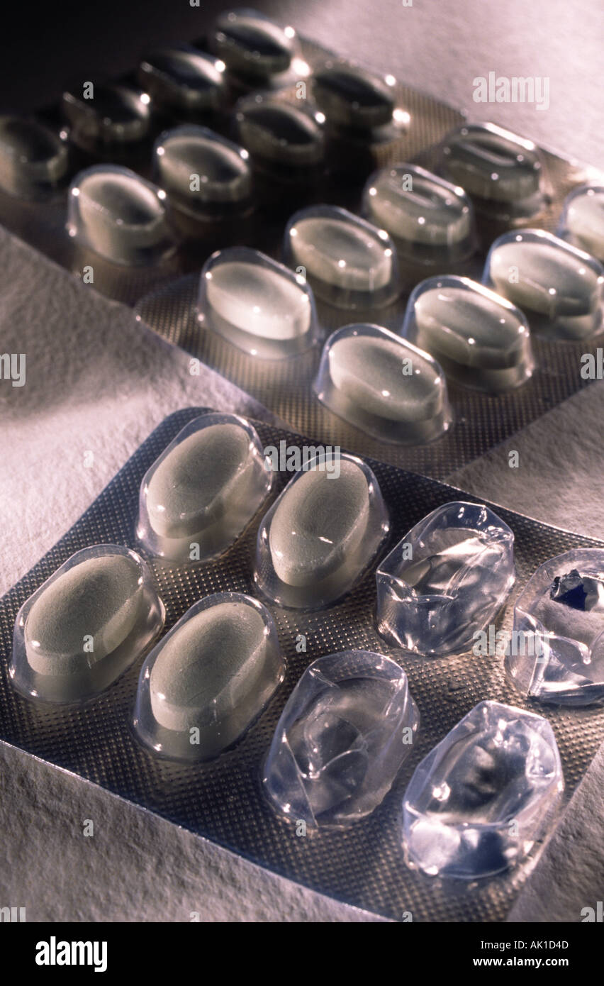 Medicine drugs on a card pack Stock Photo - Alamy