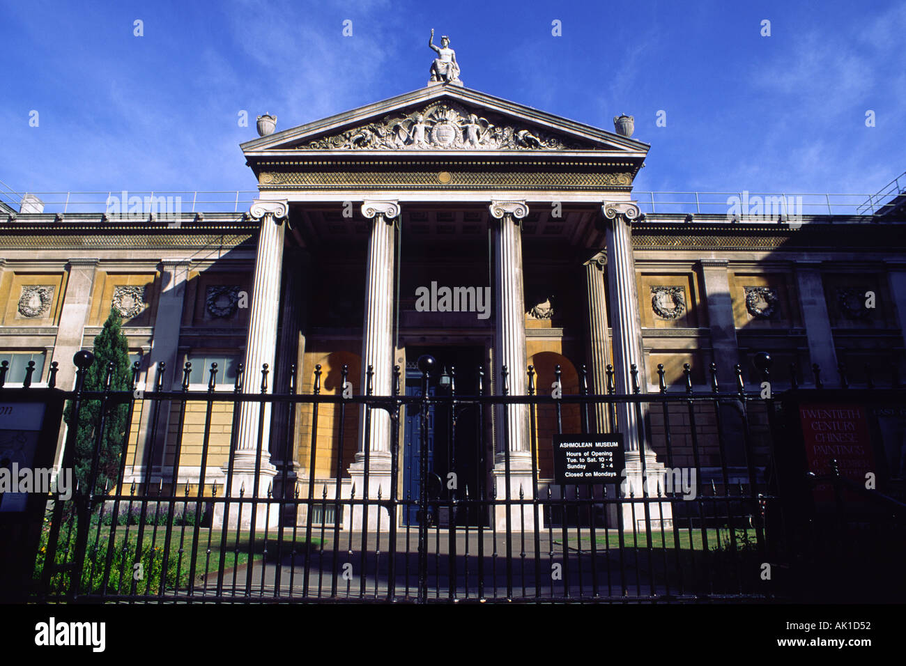 Ashmolean museum collection hi-res stock photography and images - Alamy