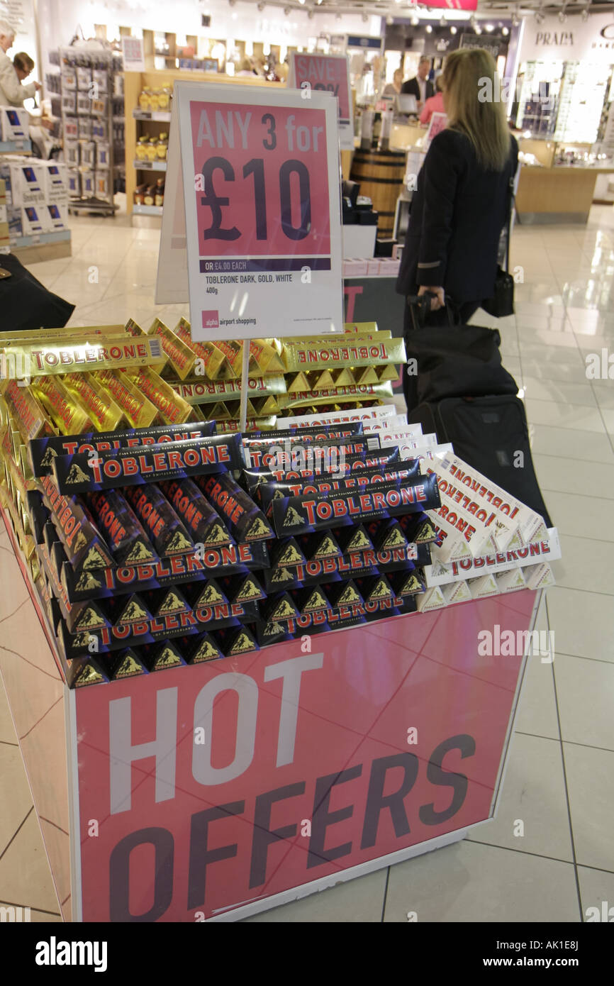 Designer shopping manchester hi-res stock photography and images - Alamy