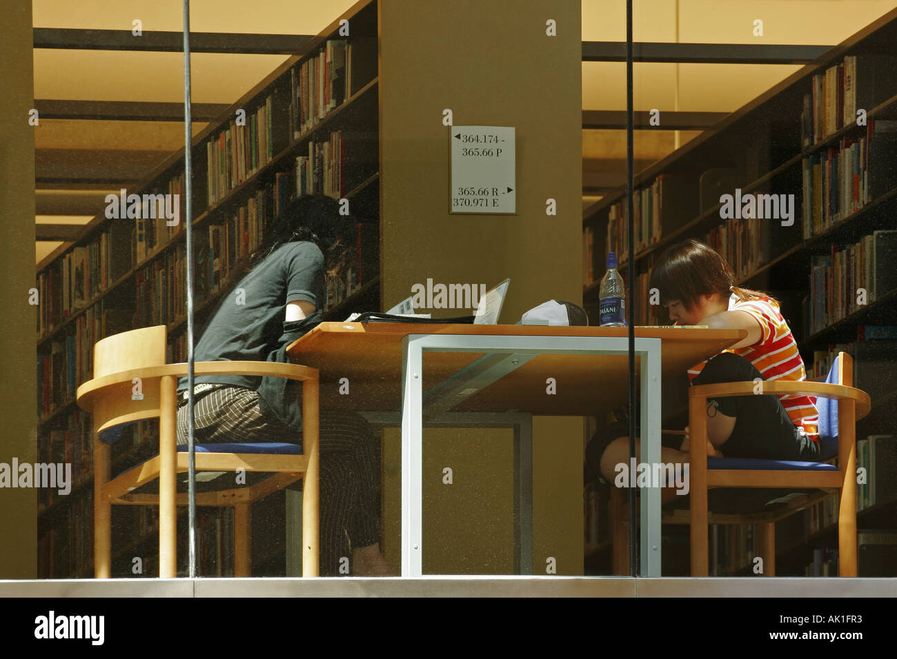 Vancouver library inside hi-res stock photography and images - Alamy
