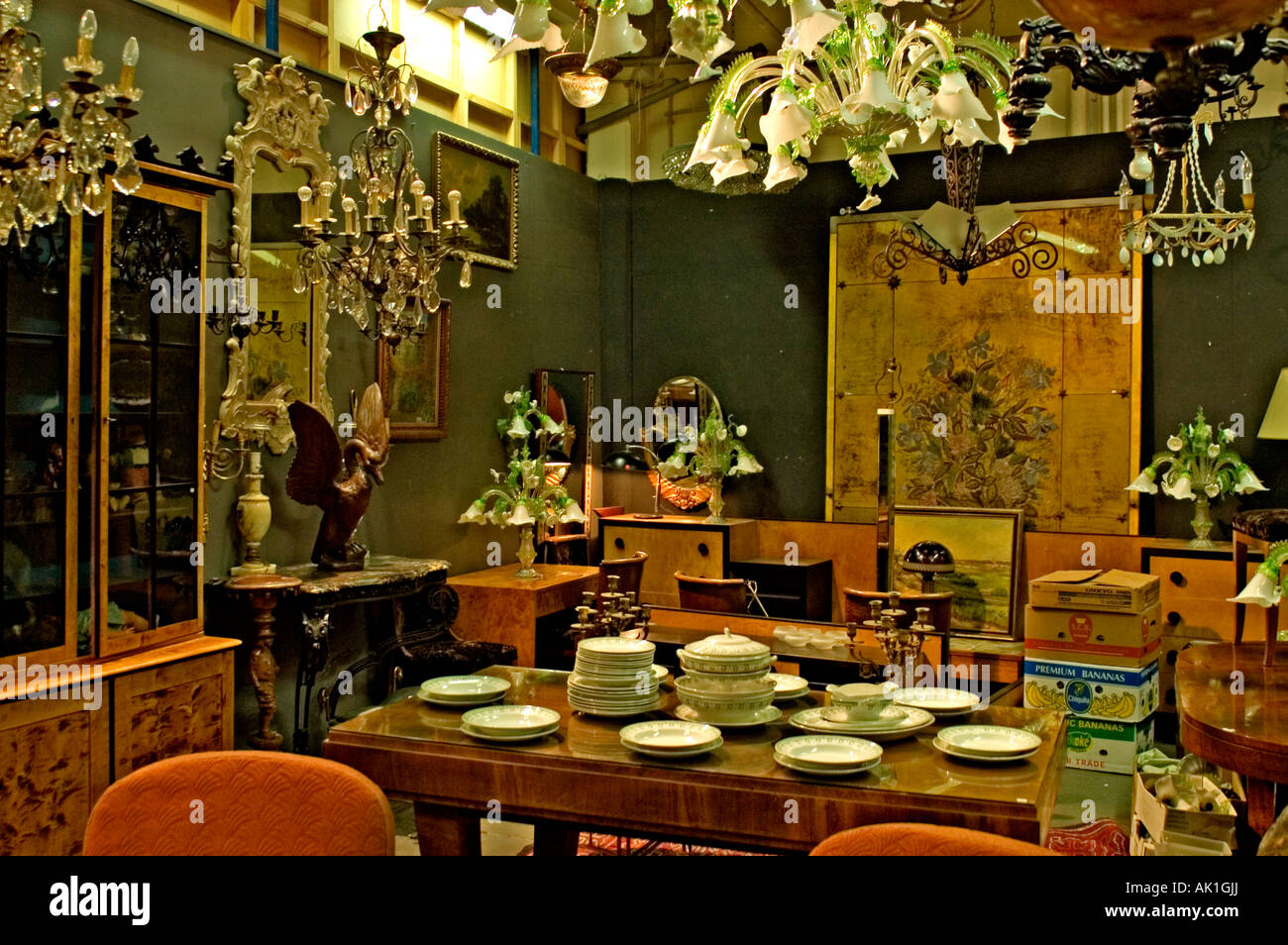 Brussels Bruxelles Place de grand sablon antiques market grote zavel ...