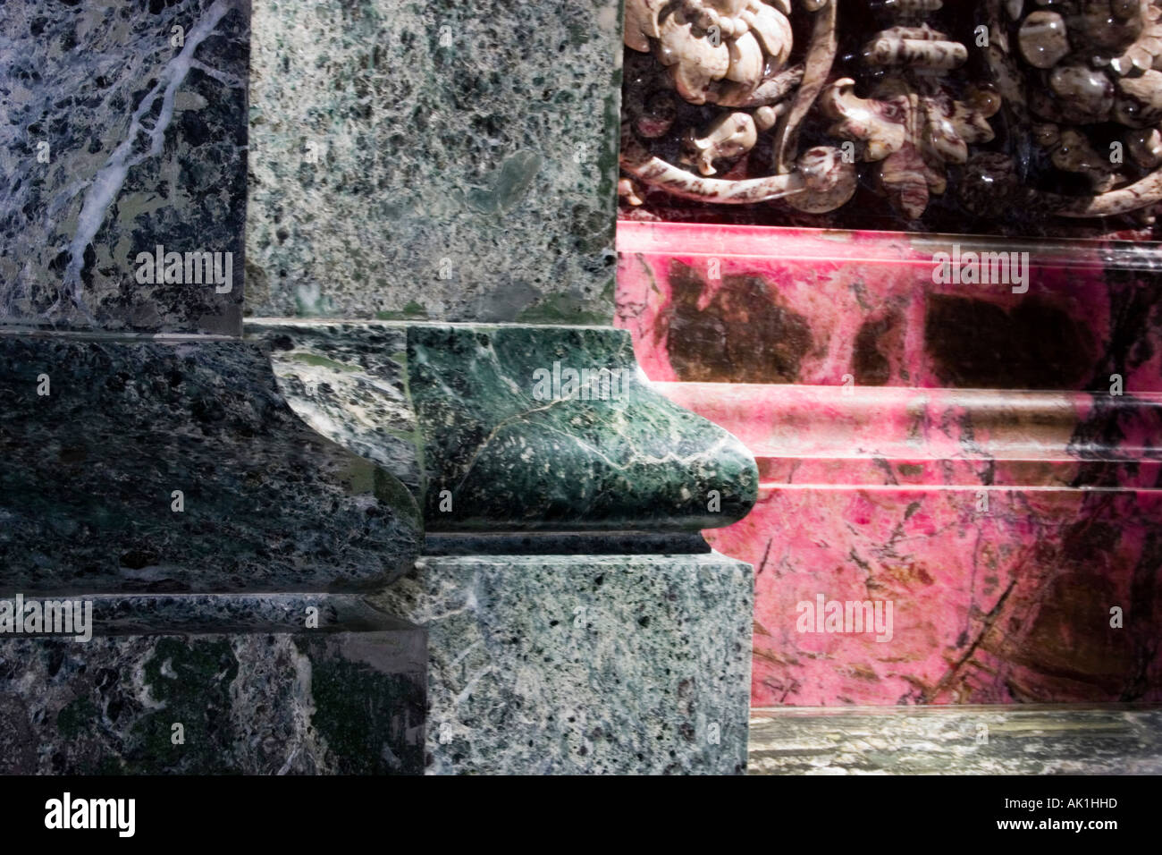 Green Italian Marble Columns with rodonite pink stone in the background ...