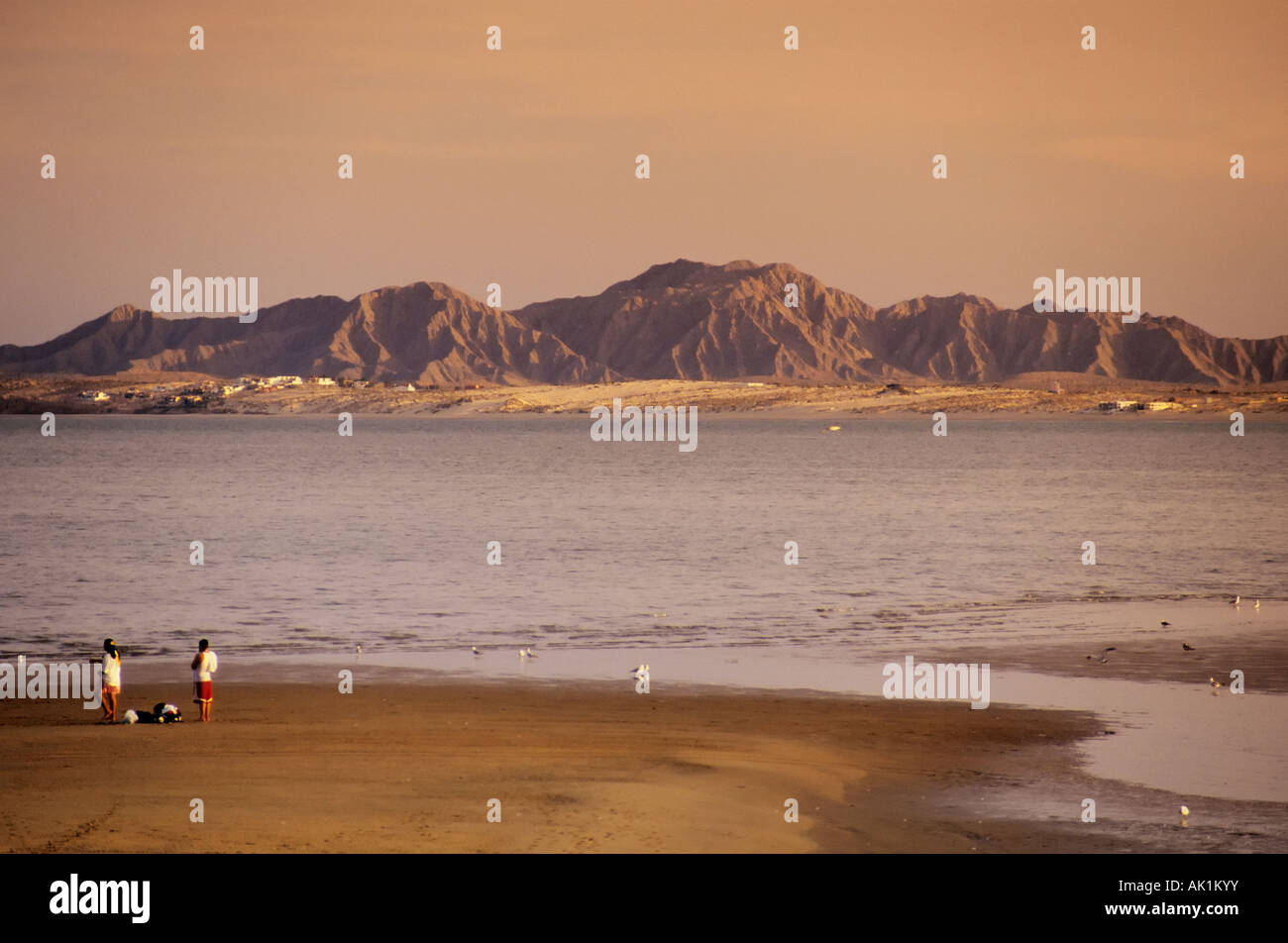 San Felipe Beach at Bahia San Felipe, sunset, Gulf of California (Sea ...