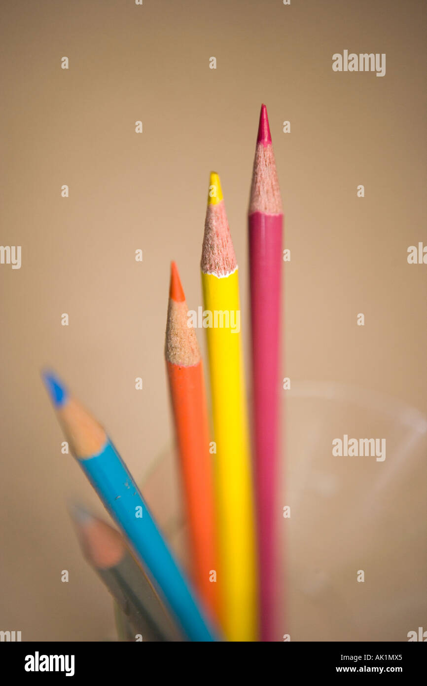 Same colour pencil hi-res stock photography and images - Alamy
