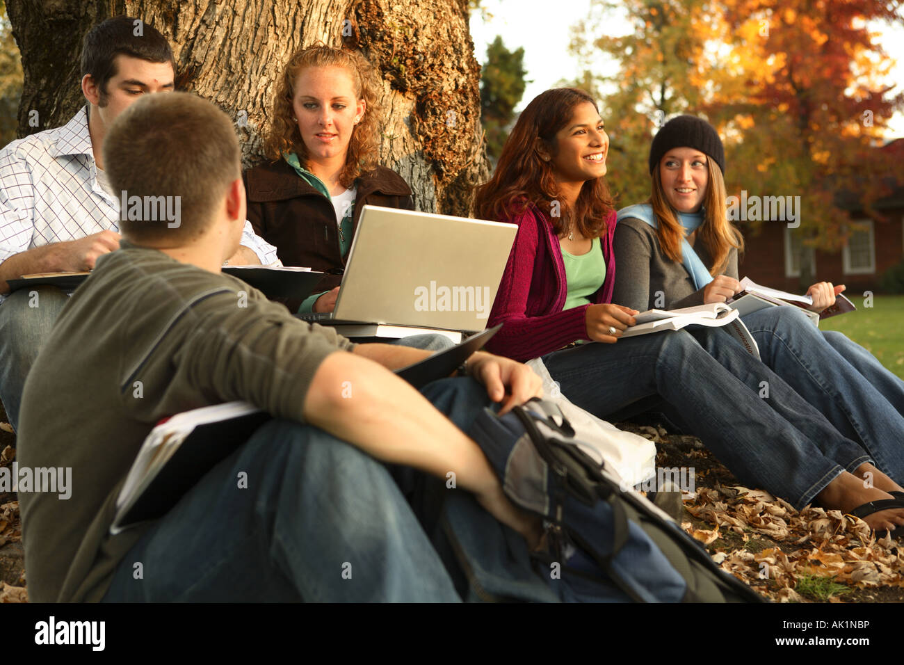 College group hi-res stock photography and images - Alamy