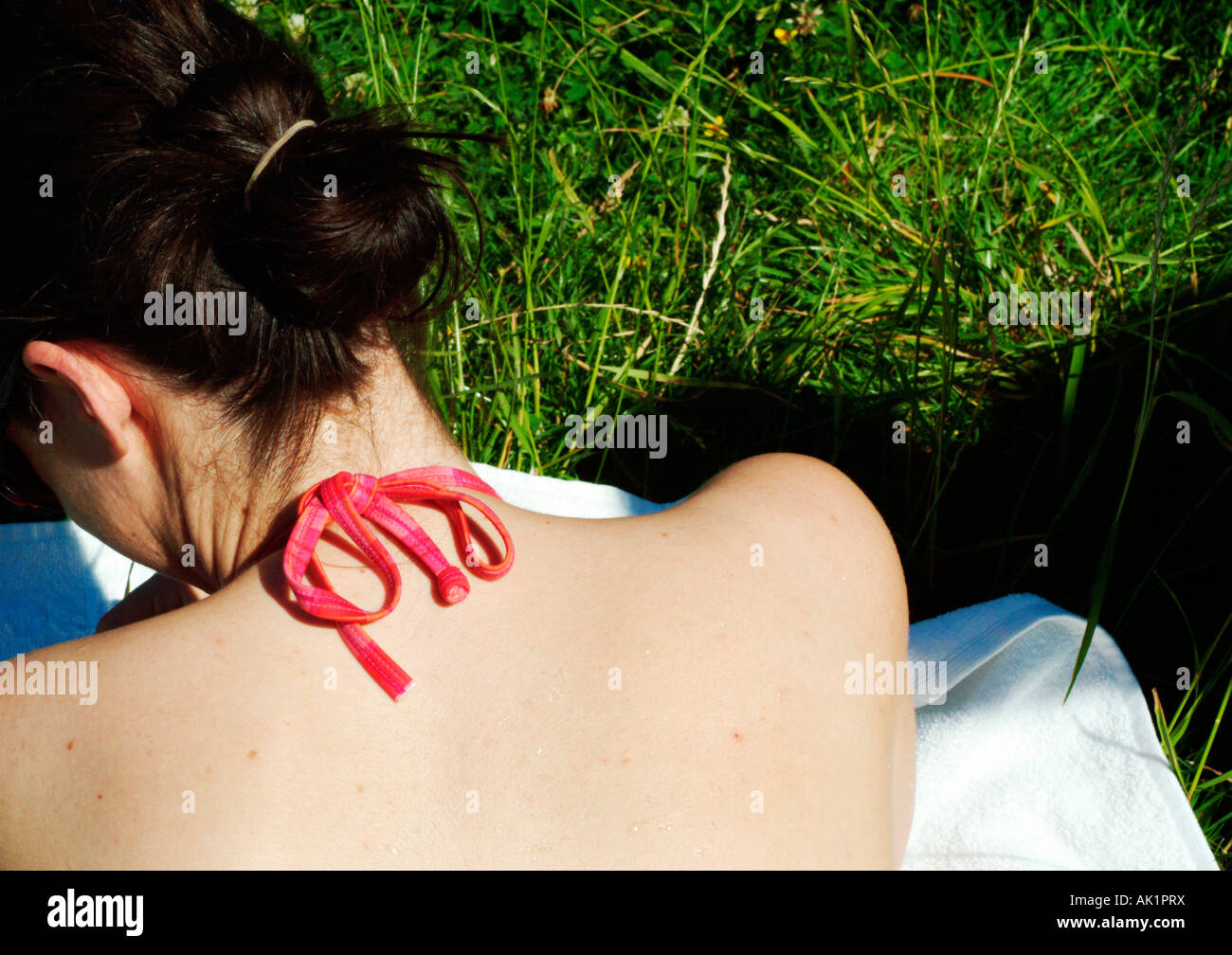 Sunbathe sunbathing uv hi-res stock photography and images - Alamy