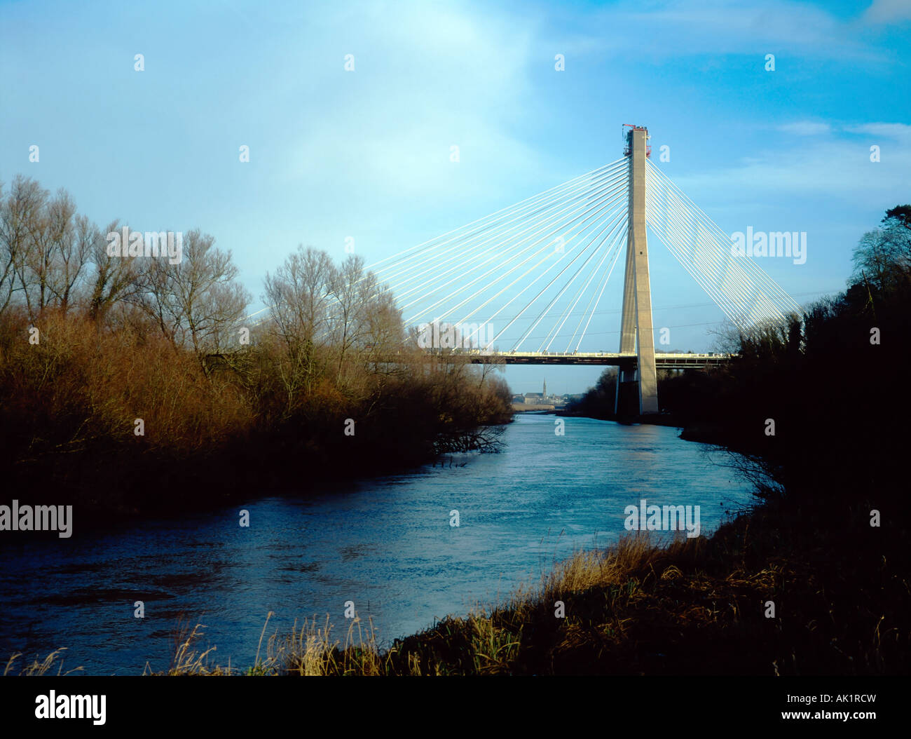 Boyne bridge hi-res stock photography and images - Alamy