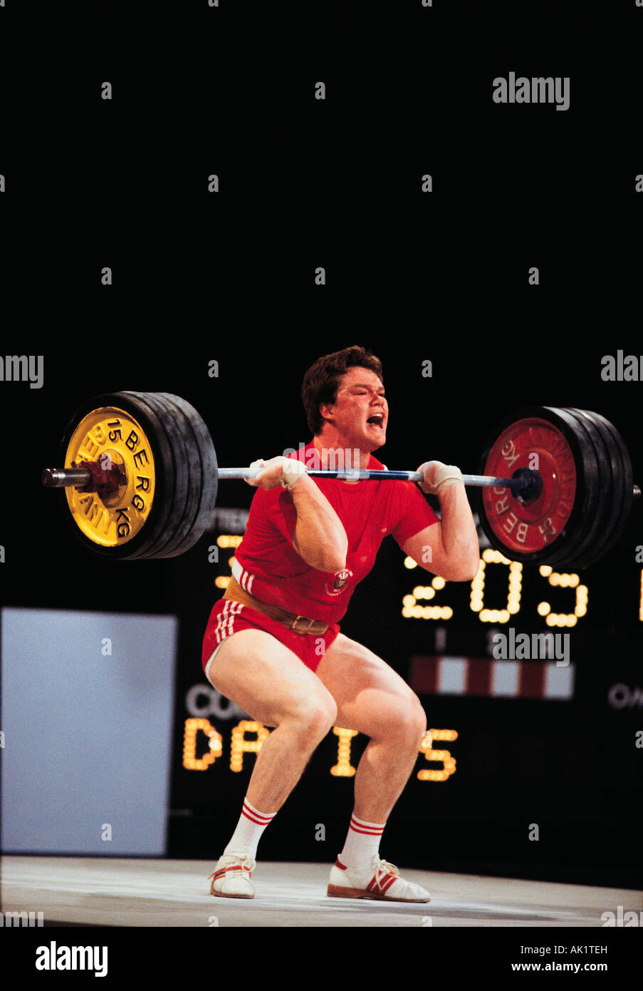 Weightlifting commonwealth games sport hi-res stock photography and ...