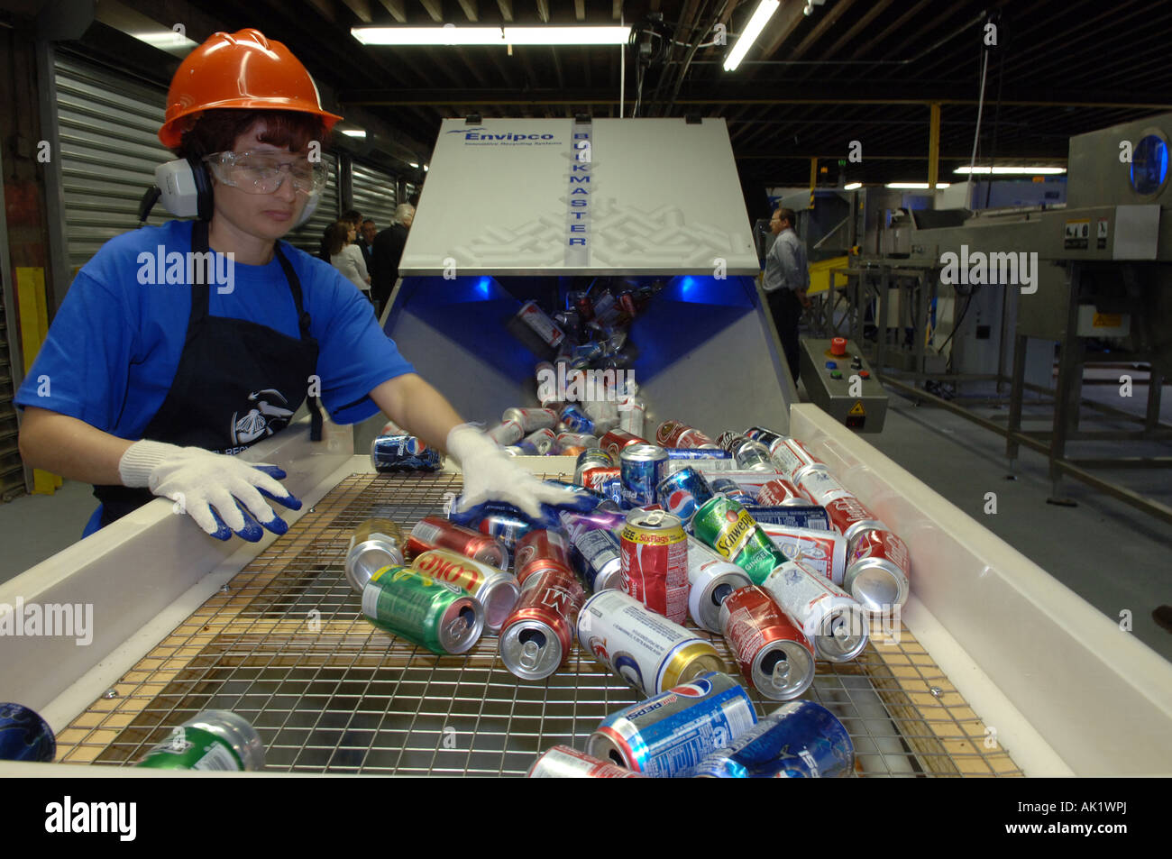 Sorting cans bottles recycling hi-res stock photography and images - Alamy