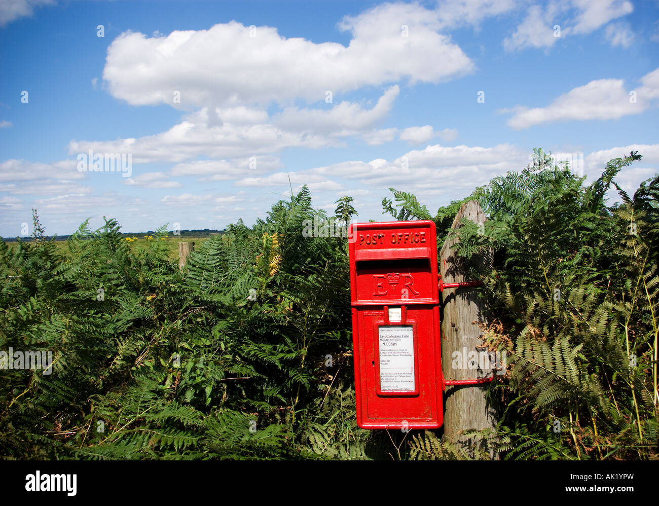 Posting letter country hi-res stock photography and images - Alamy