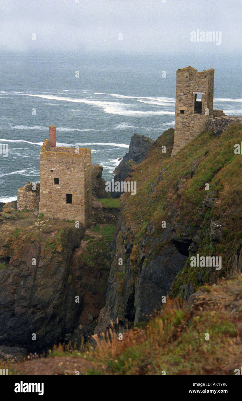 the crowns engine houses west cornwall Stock Photo - Alamy