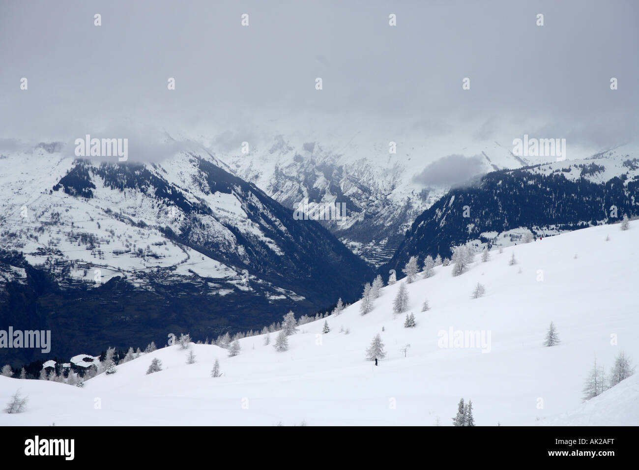 Les arc france hi-res stock photography and images - Alamy