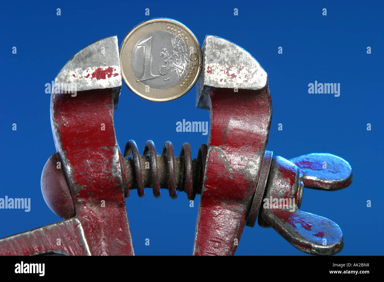 Vice pressure hi-res stock photography and images - Alamy