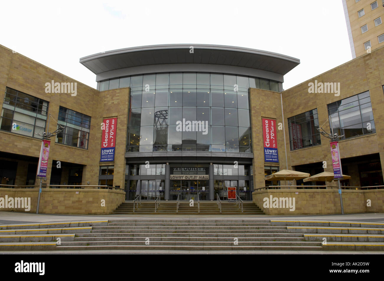 lowry outlet mall salford quays manchester england uk buidling ...