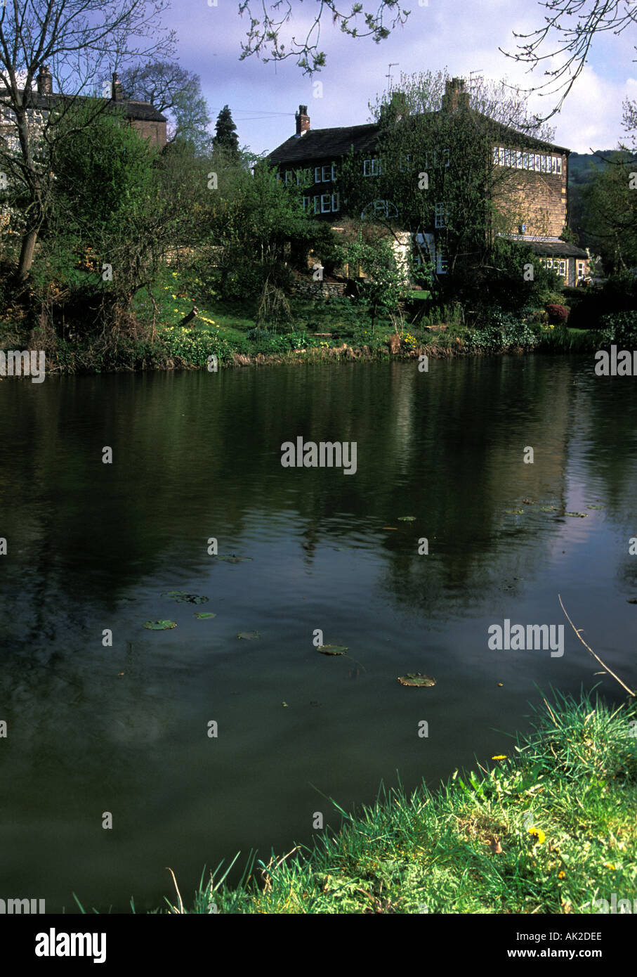 Honley holmfirth kirklees hi-res stock photography and images - Alamy