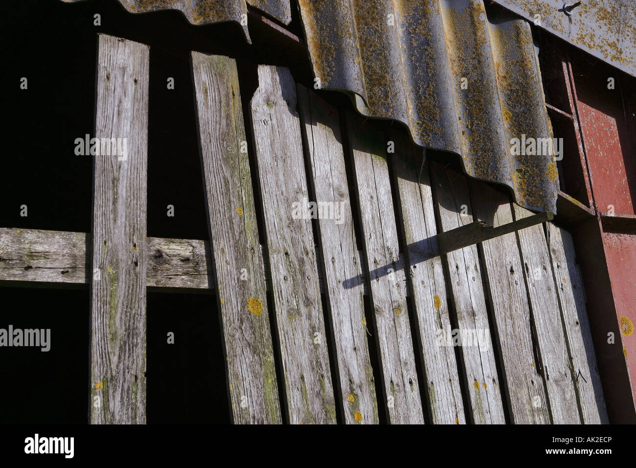 Barn slats hi-res stock photography and images - Alamy