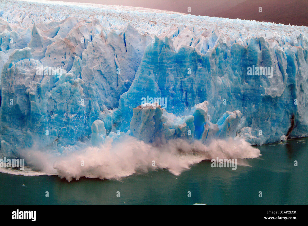 Perito glacier calving lago argentino hi-res stock photography and ...