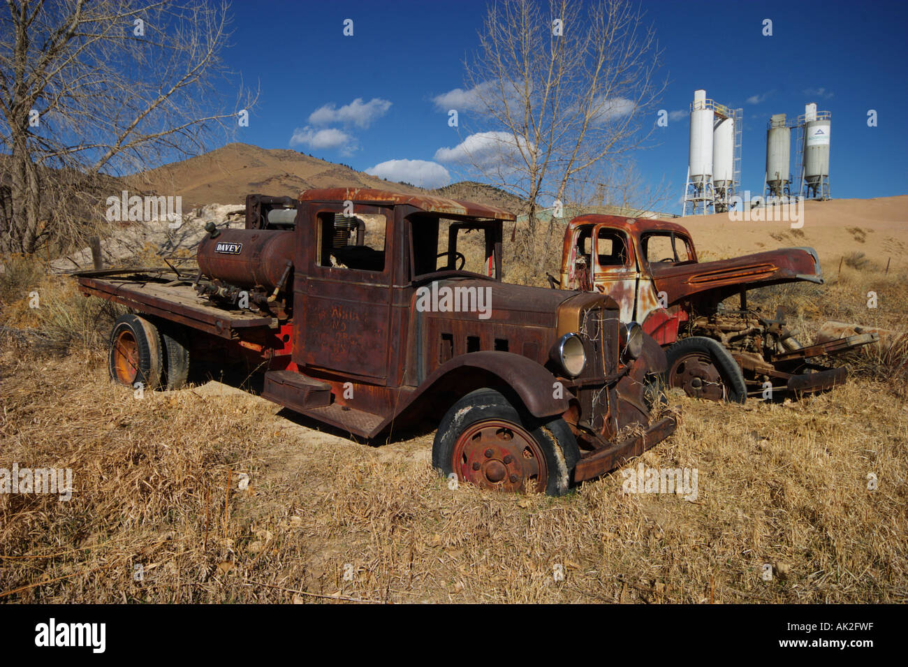 Old rusty cars abandoned in field near Golden Colorado Stock Photo - Alamy