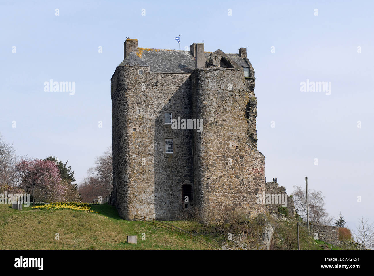 Neidpath Castle, Peebles, Peeblesshire, Scottish Borders, Scotland ...