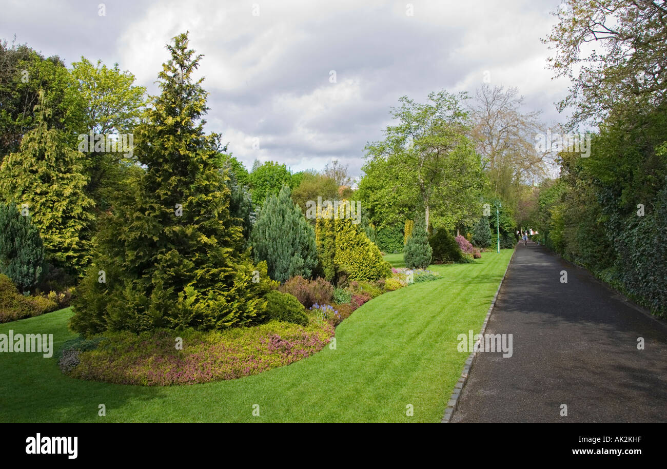Merrion square garden hi-res stock photography and images - Alamy
