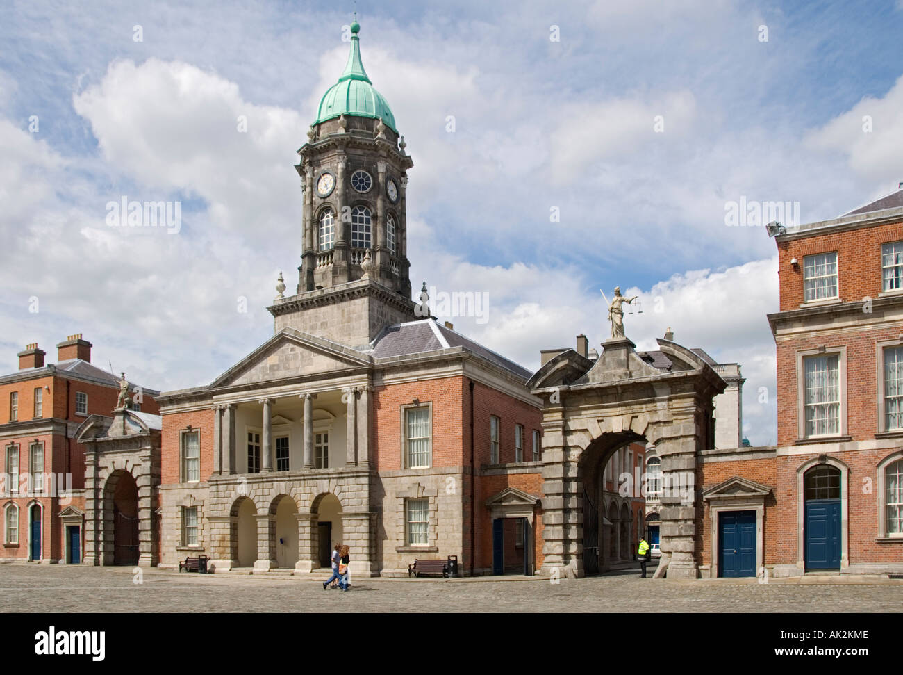 Exterior courtyard hi-res stock photography and images - Alamy