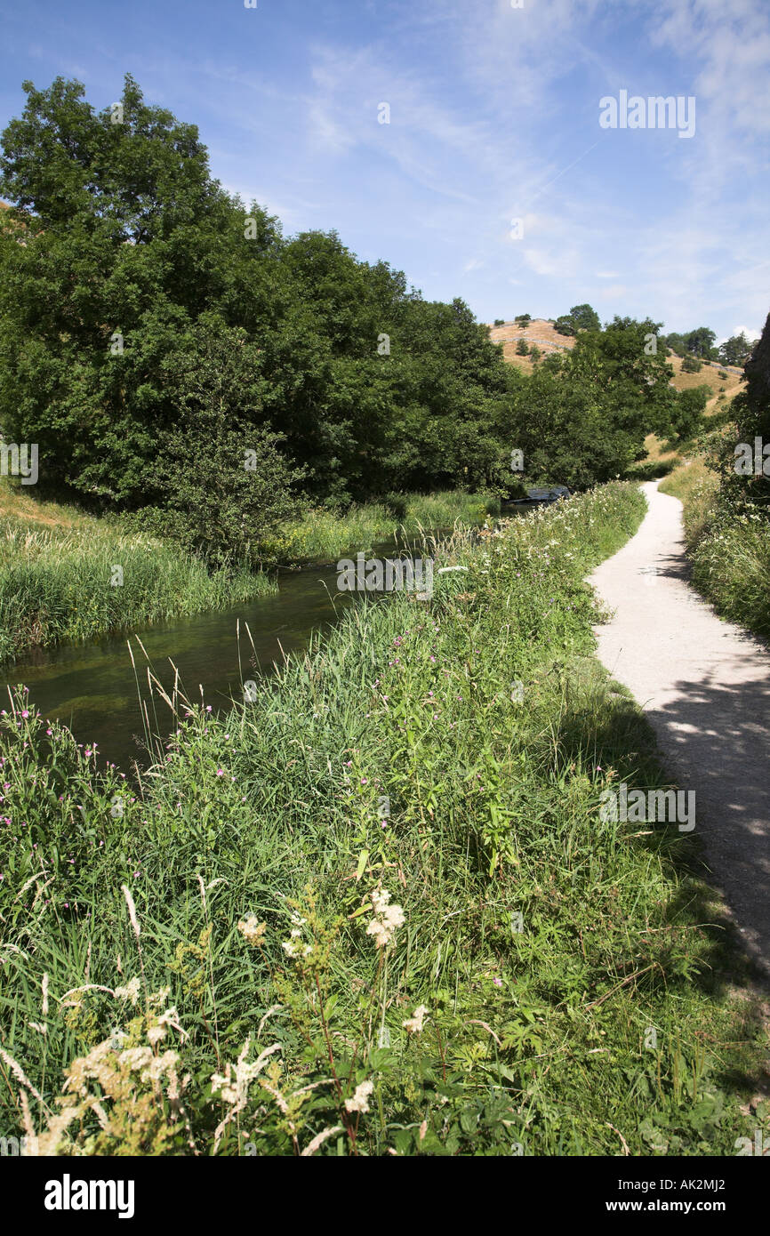 Dovedale gorge, peak district hi-res stock photography and images - Alamy