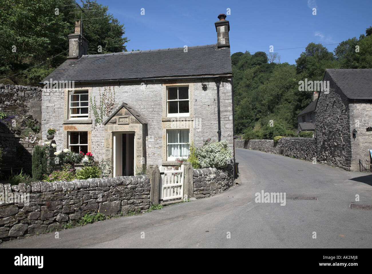 Milldale village , Peak District national park, England Stock Photo - Alamy