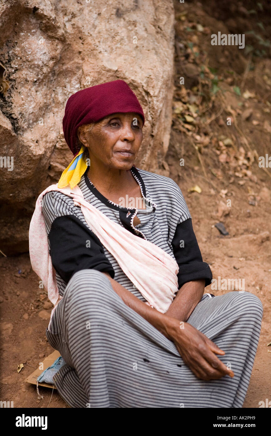 Maghrebian woman hi-res stock photography and images - Alamy