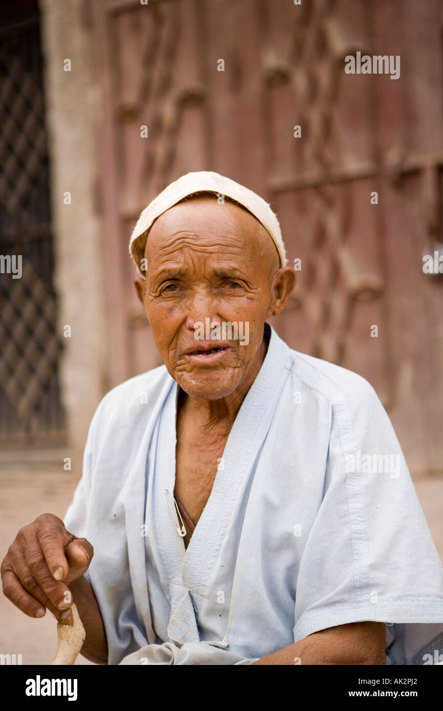 Maghrebian man hi-res stock photography and images - Alamy