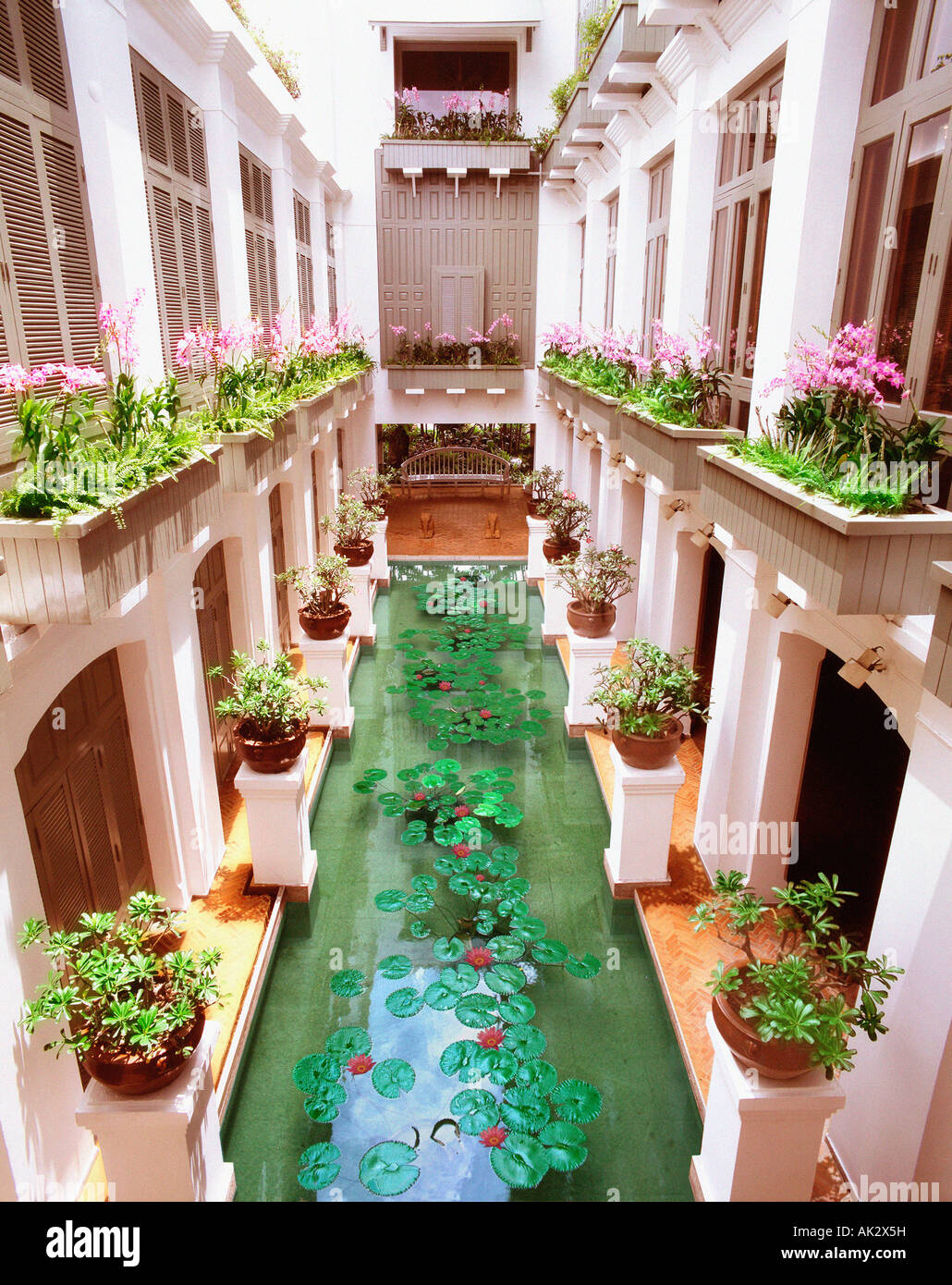 The Oriental Hotel / Bangkok Stock Photo - Alamy